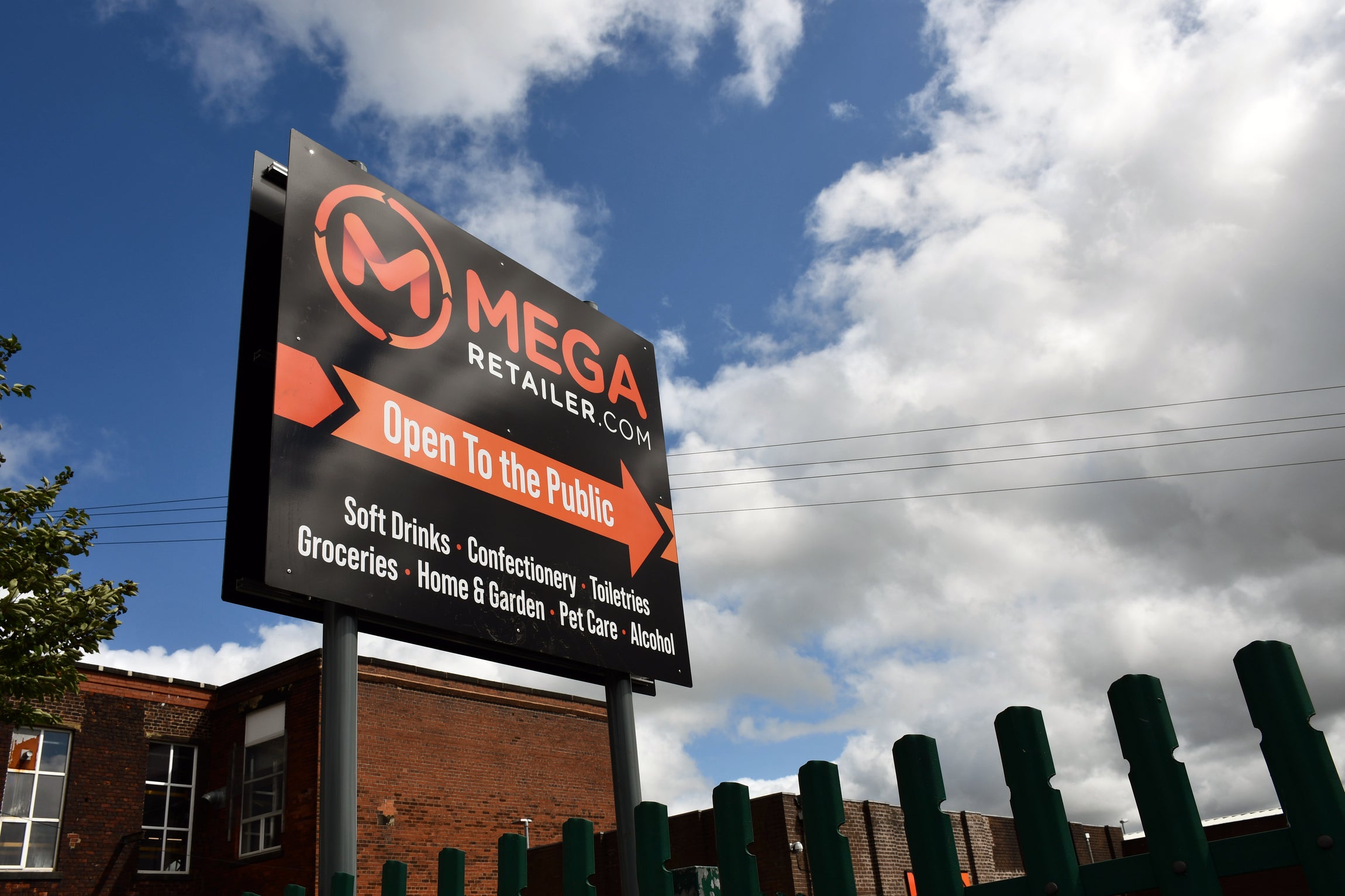 MegaRetailer Rochdale | Discount Warehouse Open to Public